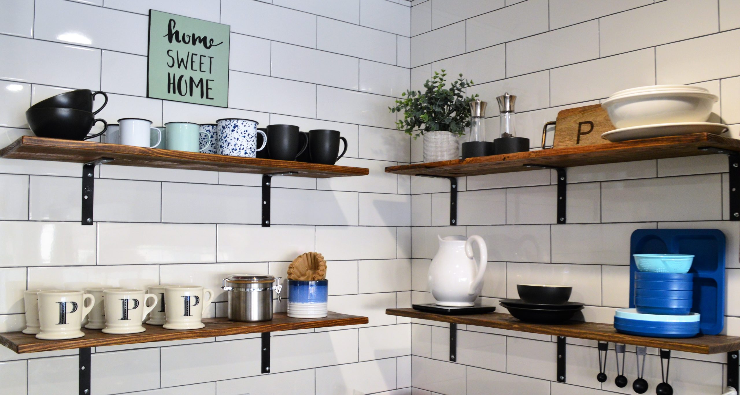 5 TIPS FOR OPEN SHELVING - Simply Aligned Home
