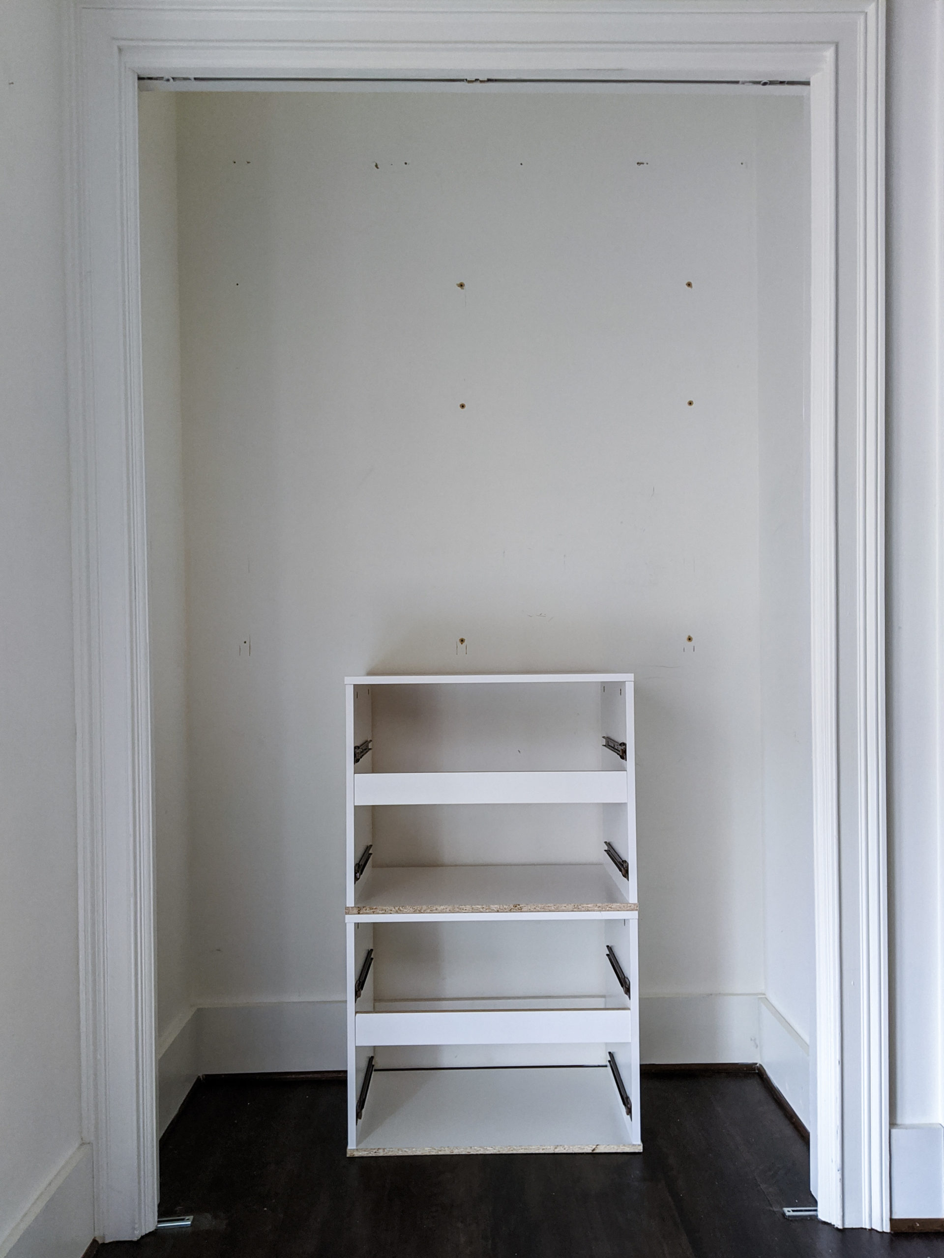 SMALL CLOSET CUSTOM BUILD - Simply Aligned Home