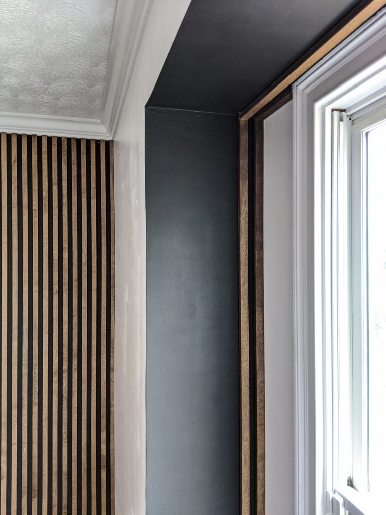 HOW TO CREATE A BAY WINDOW SLAT WALL - Simply Aligned Home