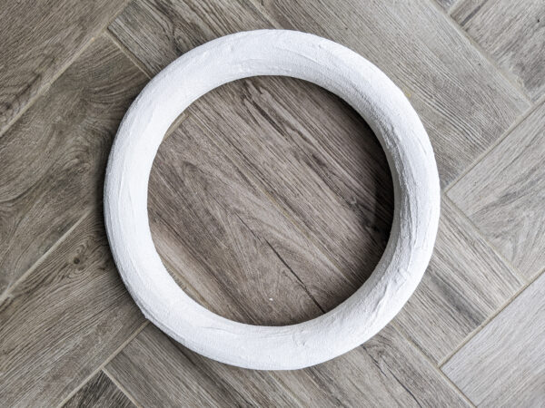 EASY TO MAKE MORTAR WREATH - Simply Aligned Home