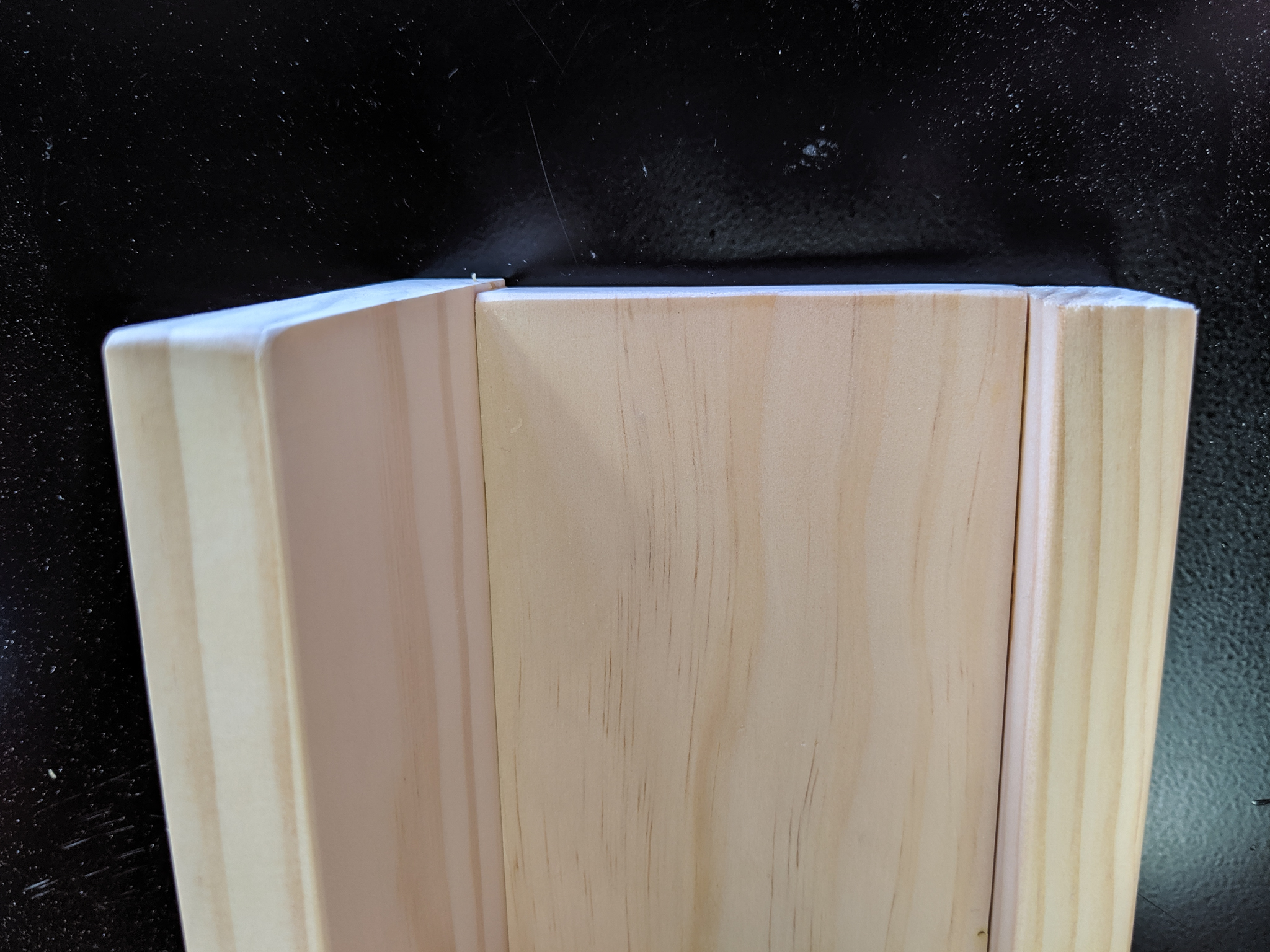 HOW TO MAKE A PICTURE LEDGE - Simply Aligned Home