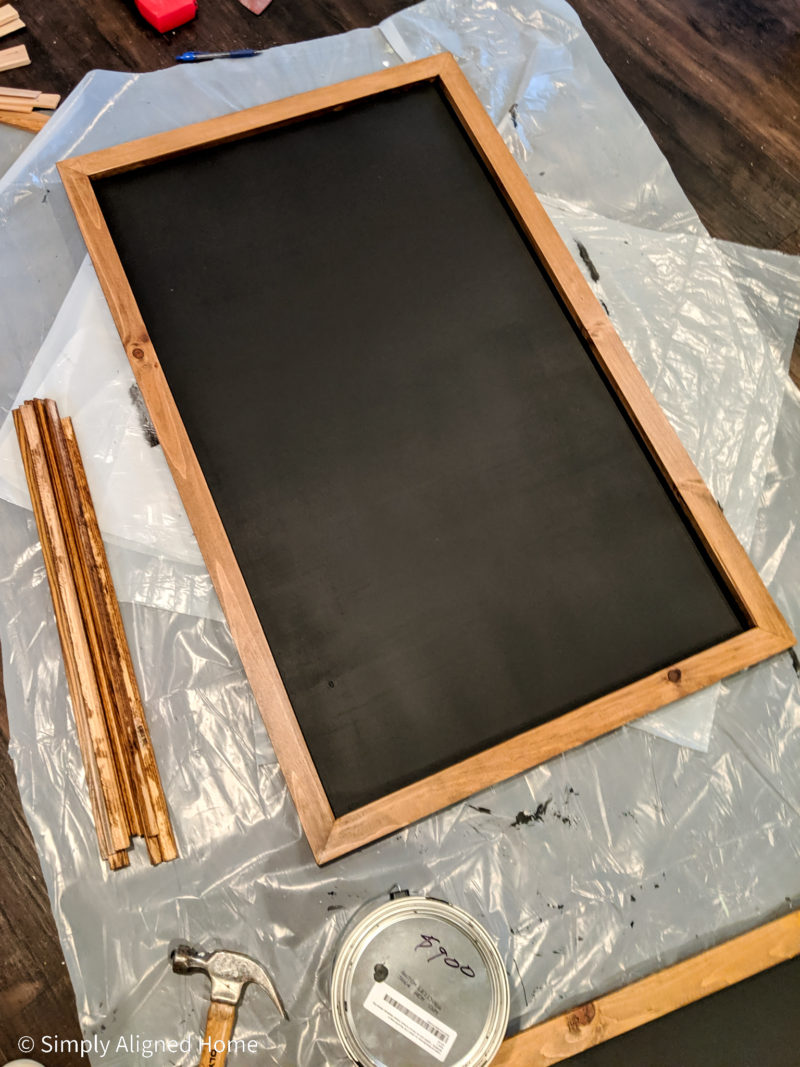 HOW TO MAKE A LARGE WEEKLY CHALKBOARD CALENDAR - Simply Aligned Home