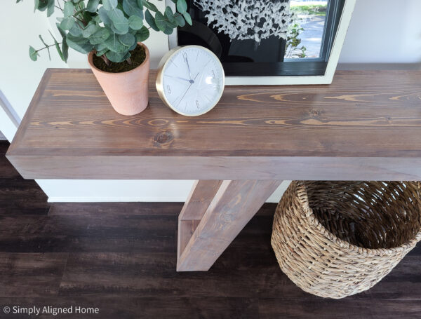 SIMPLE AND ELEGANT DIY ENTRYWAY TABLE - Simply Aligned Home
