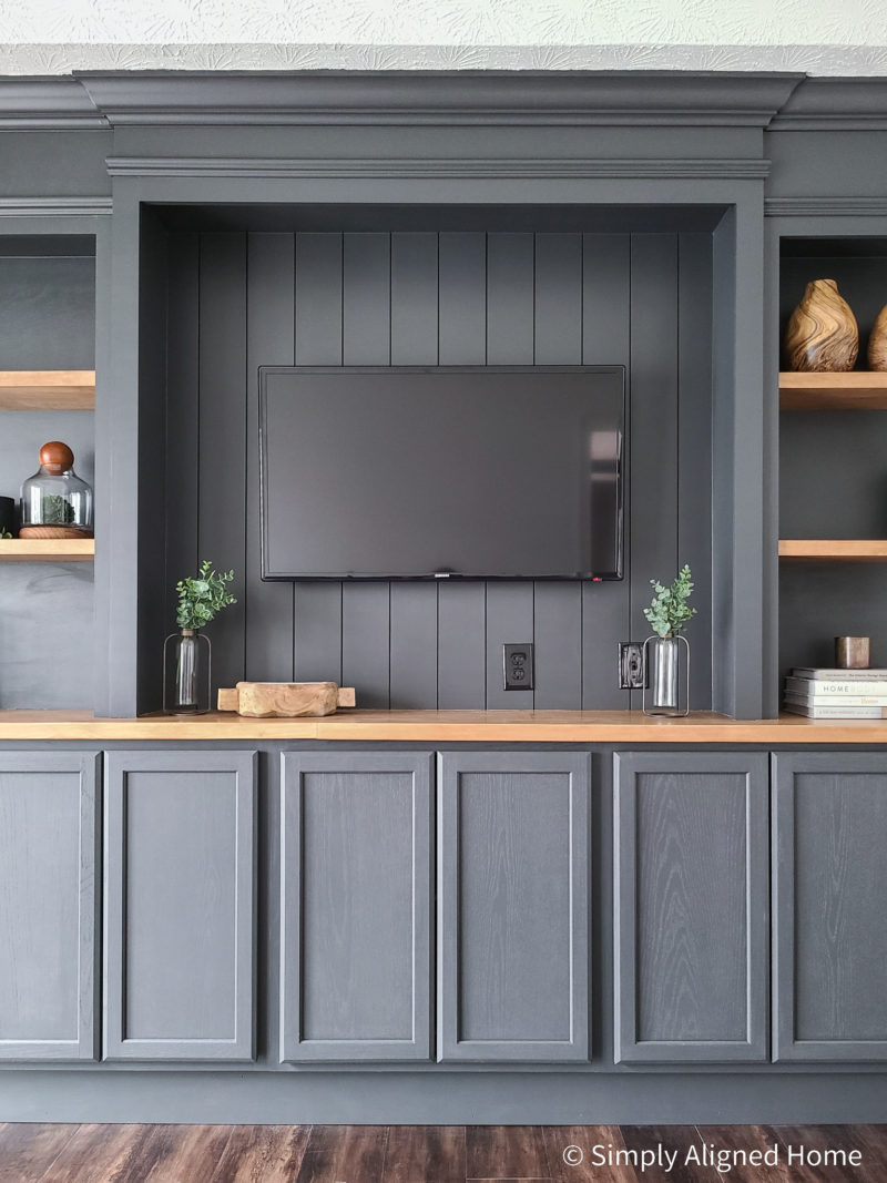 HOW TO MAKE A LIGHTWEIGHT CUSTOM TV PICTURE FRAME - Simply Aligned Home