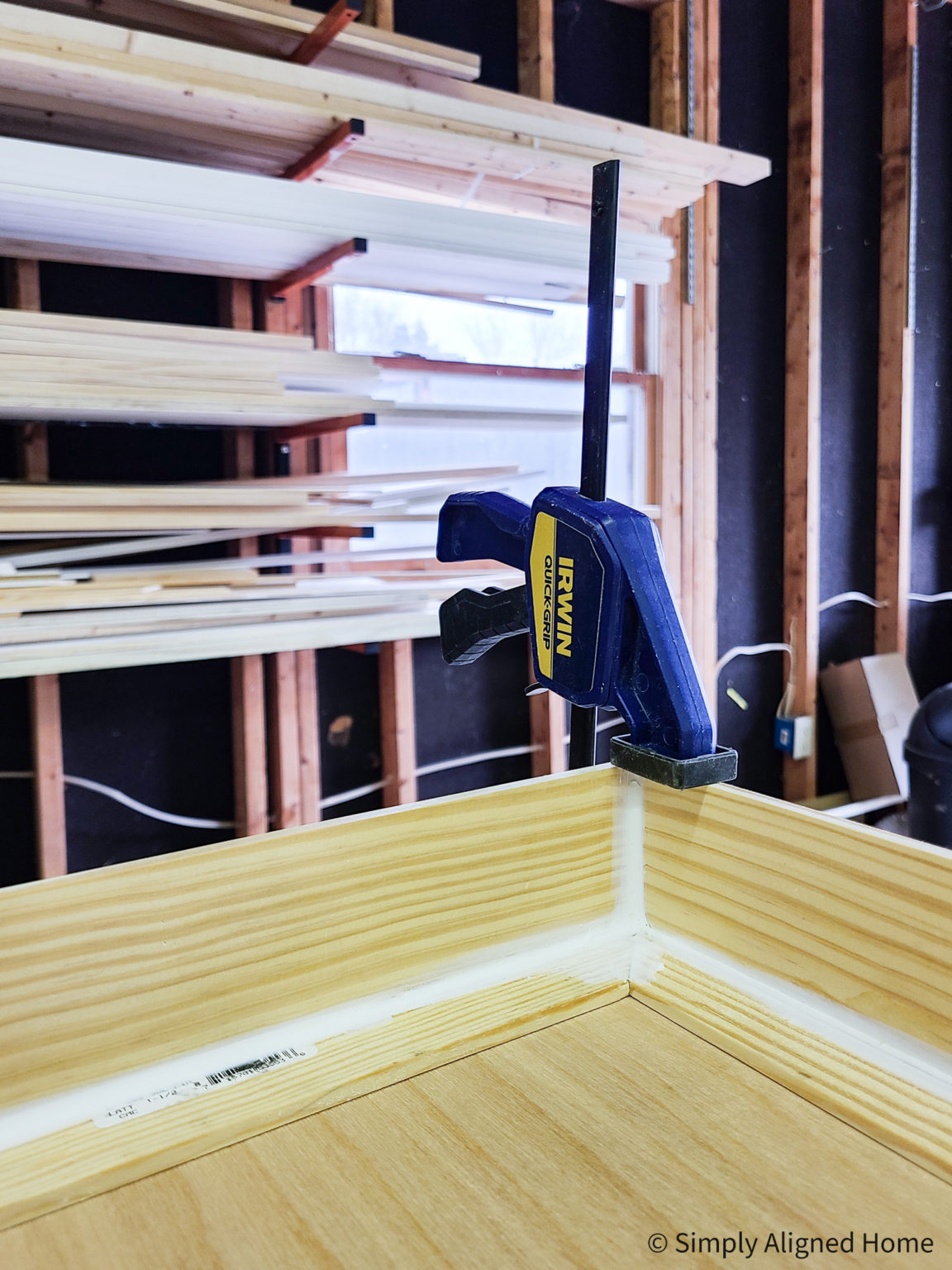 HOW TO MAKE A LIGHTWEIGHT CUSTOM TV PICTURE FRAME - Simply Aligned Home