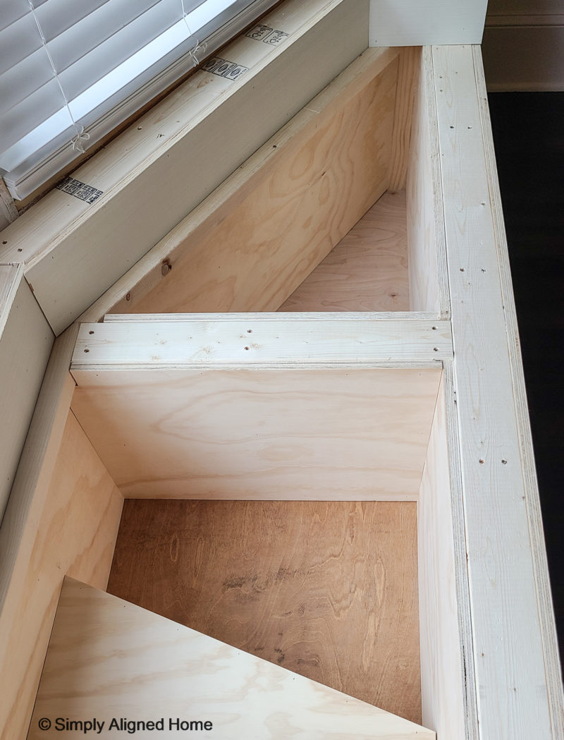 HOW TO BUILD A MODERN BAY WINDOW BENCH WITH STORAGE - PART I - Simply ...