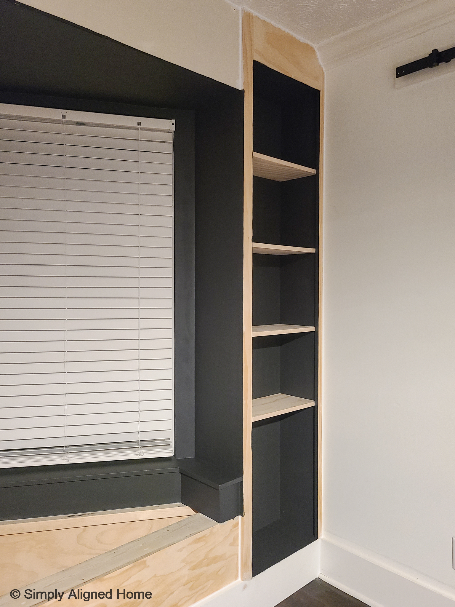 HOW TO BUILD A MODERN BAY WINDOW BENCH WITH STORAGE - PART II - Simply ...