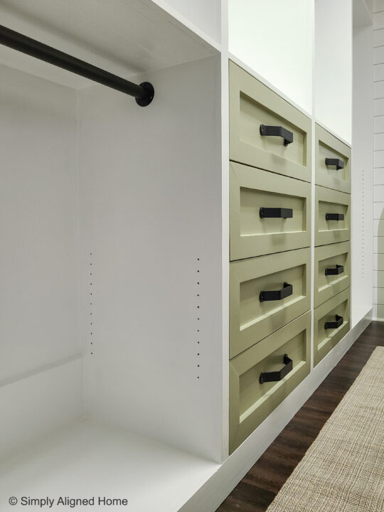 HOW TO DESIGN A CUSTOM DIY CLOSET - Simply Aligned Home