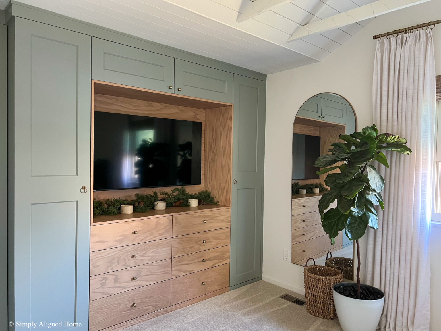 Maximizing Home Storage: 10 DIY Built-In Storage Units - Simply Aligned ...
